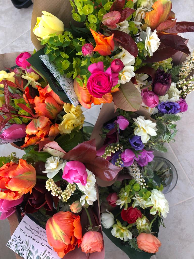 Spring subscription Flowers delivery in Beaconsfield